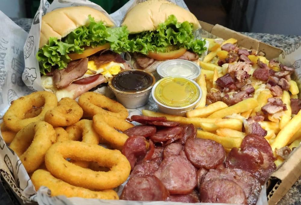 Kero kero lanches e hotdogs - BOX BURGUER X-TUDO - Meu catálogo fácil!